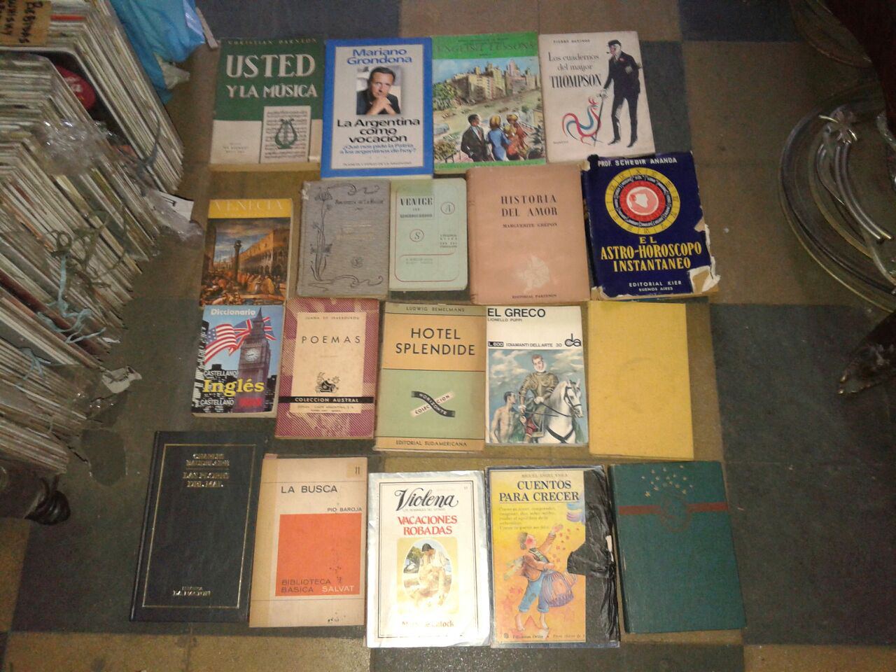 Libros | Montepio Antiguedades